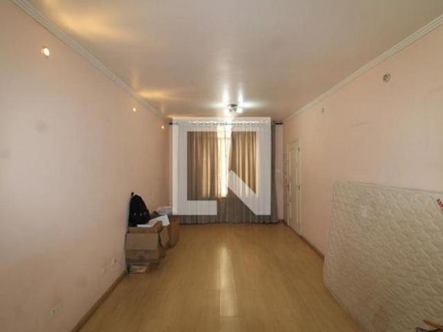 Casa à Venda Água Fria, 3 Quartos, 250 m² São Paulo
