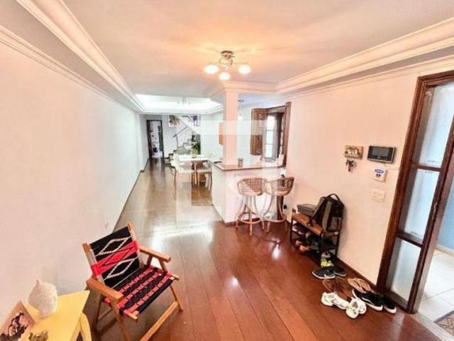 Casa à Venda Água Fria, 3 Quartos, 250 m² São Paulo