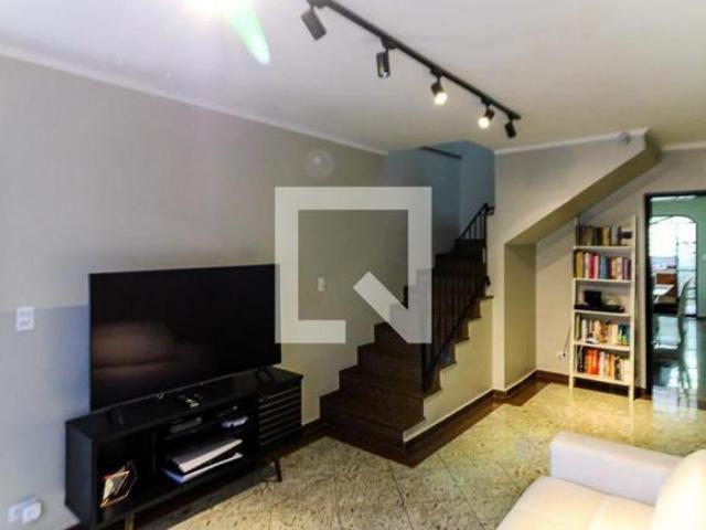 Casa à Venda Água Fria, 3 Quartos, 260 m² São Paulo