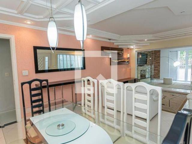 Casa à Venda Água Fria, 3 Quartos, 285 m² São Paulo