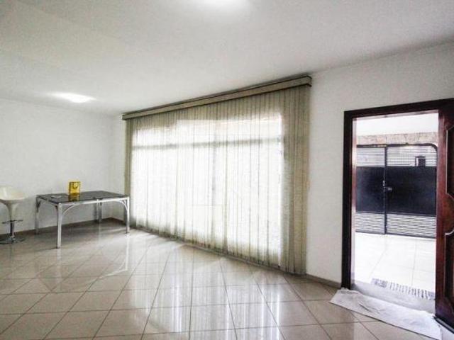 Casa à Venda Água Fria, 3 Quartos, 300 m² São Paulo