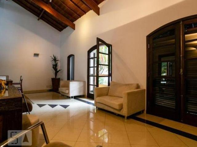 Casa à Venda Água Fria, 4 Quartos, 400 m² São Paulo