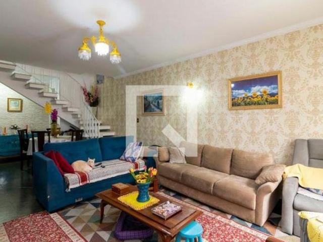 Casa à Venda Água Fria, 4 Quartos, 135 m2