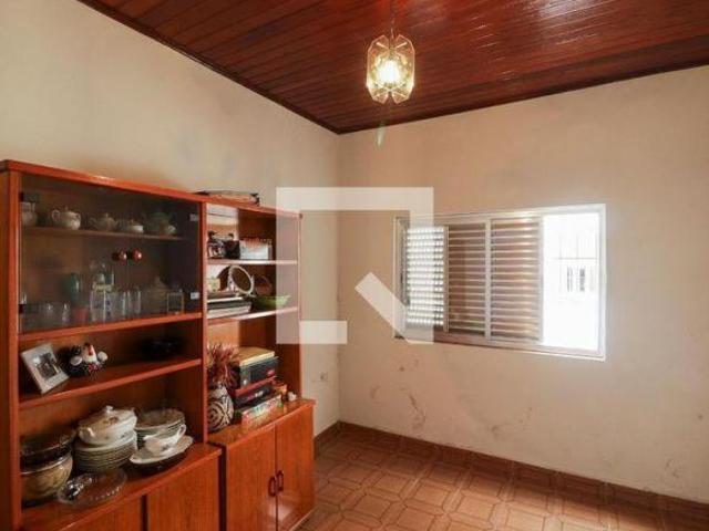 Casa à Venda Água Fria, 4 Quartos, 204 m2