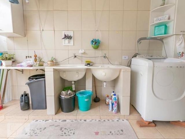 Casa à Venda Água Fria, 4 Quartos, 250 m2