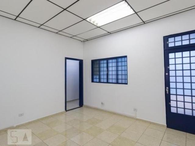 Casa à Venda Água Fria, 4 Quartos, 250 m2