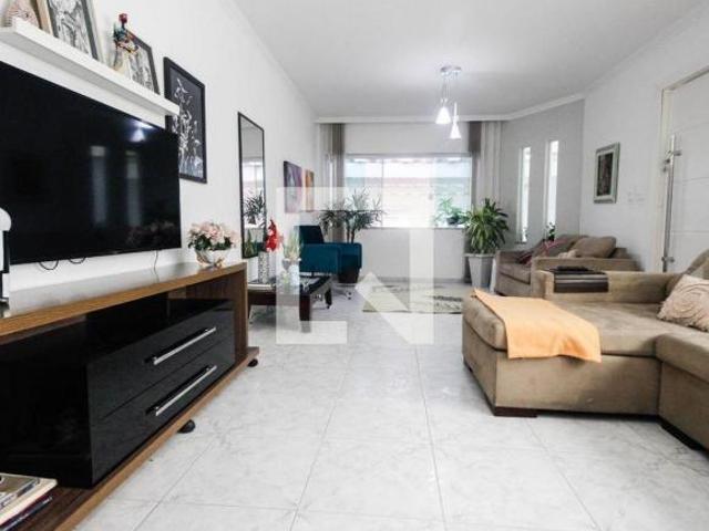 Casa à Venda Água Fria, 4 Quartos, 280 m2