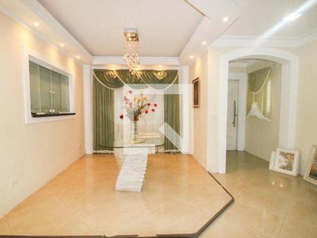 Casa à Venda Água Fria, 4 Quartos, 300 m² São Paulo