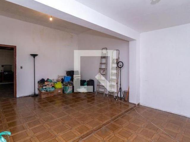 Casa à Venda Água Fria, 4 Quartos, 310 m2