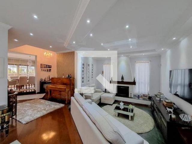 Casa à Venda Água Fria, 4 Quartos, 311 m² São Paulo