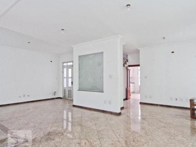 Casa à Venda Água Fria, 4 Quartos, 360 m² São Paulo