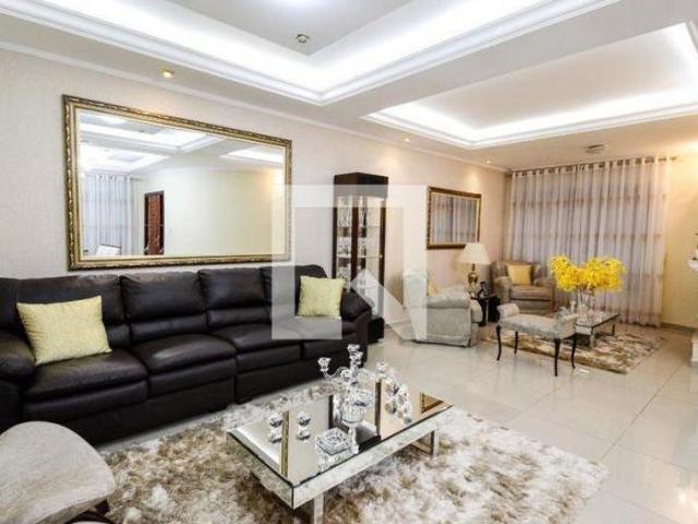 Casa à Venda Água Fria, 5 Quartos, 590 m2