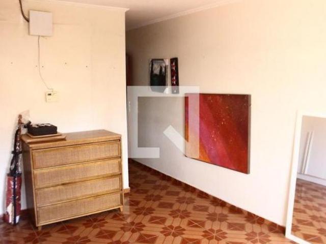 Casa à Venda Água Fria, 5 Quartos, 185 m2