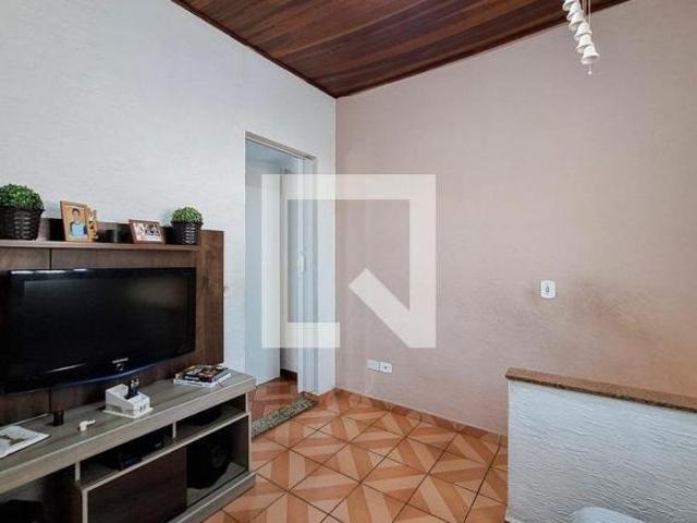 Casa à Venda Água Fria, 5 Quartos, 220 m2