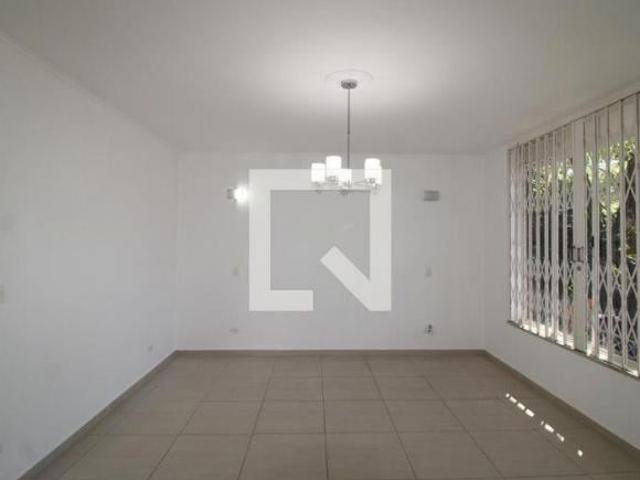 Casa à Venda Água Fria, 5 Quartos, 306 m² São Paulo