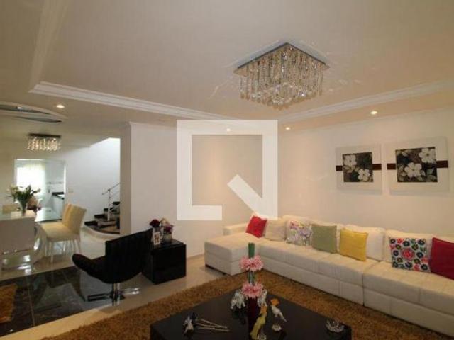 Casa à Venda Água Fria, 6 Quartos, 373 m² São Paulo