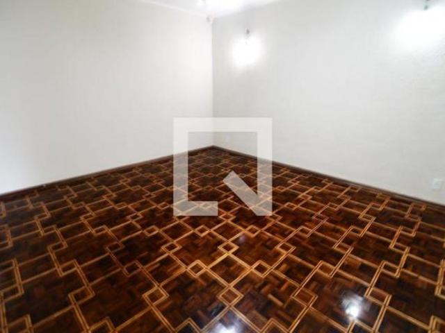 Casa à Venda Alto Taquaral, 4 Quartos, 198 m2