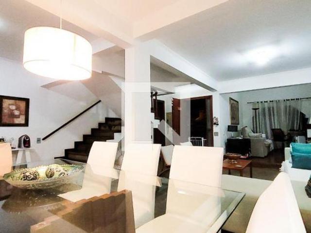 Casa à Venda Alto Taquaral, 4 Quartos, 206 m2