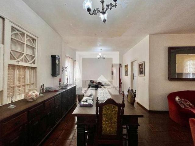 Casa à Venda Alto Taquaral, 4 Quartos, 295 m2