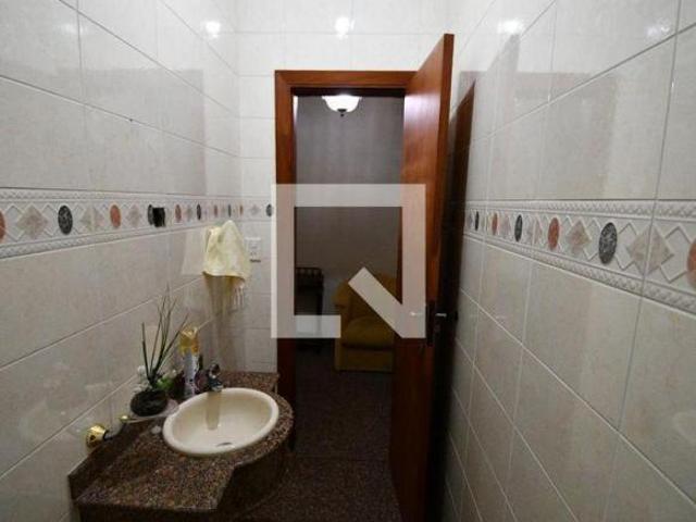Casa à Venda Alto Taquaral, 4 Quartos, 300 m2