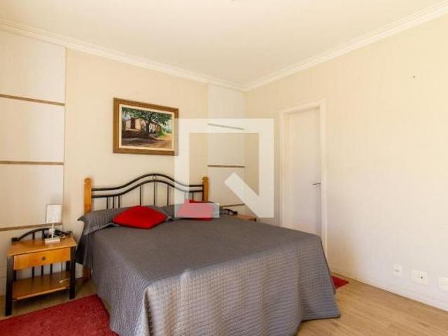 Casa à Venda Alto Taquaral, 4 Quartos, 300 m2