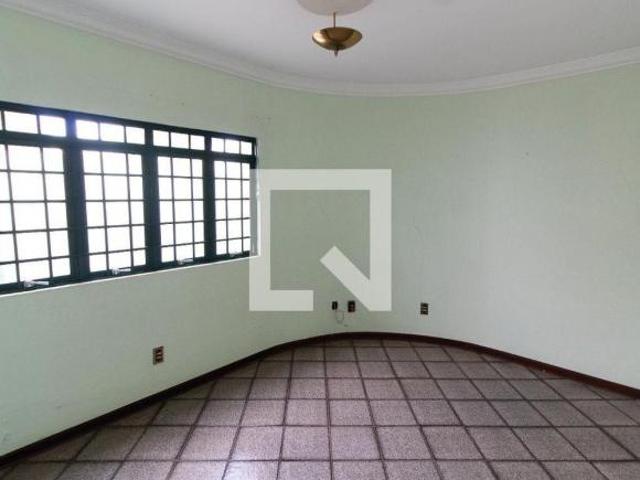 Casa à Venda Alto Taquaral, 4 Quartos, 390 m2