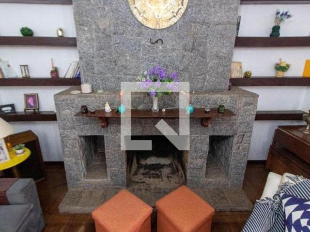 Casa à Venda Alto Taquaral, 4 Quartos, 570 m2