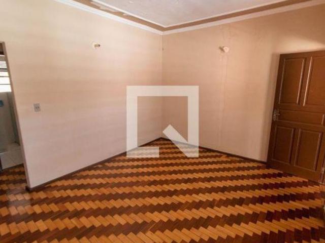 Casa à Venda Alto Taquaral, 3 Quartos, 300 m2