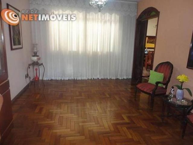 Casa à Venda, Alto Barroca, Belo Horizonte
