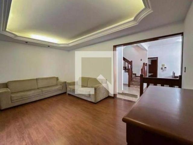 Casa à Venda Alto Caiçaras, 4 Quartos, 178 m² Belo Horizonte