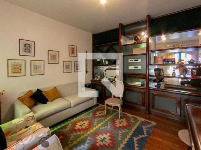 Casa à Venda Alto Caiçaras, 5 Quartos, 300 m² Belo Horizonte