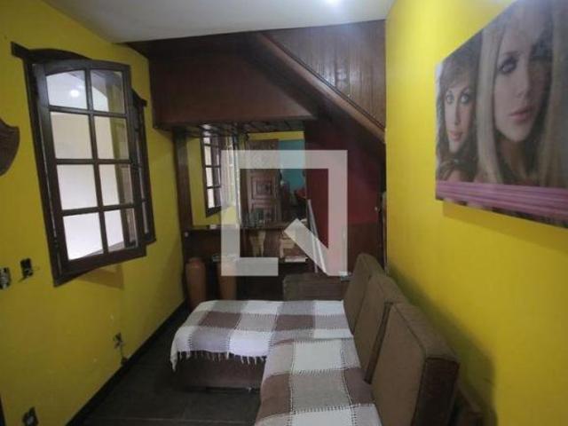 Casa à Venda Alto Caiçaras, 3 Quartos, 212 m² Belo Horizonte