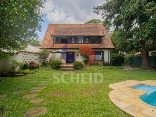 Casa a venda Alto da Boa Vista 4 dormitórios, 1 suite 4 vagas,área construida 283m2 terreno 800m2