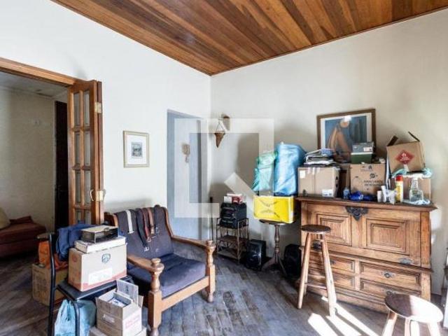 Casa à Venda Alto da Lapa, 2 Quartos, 146 m2