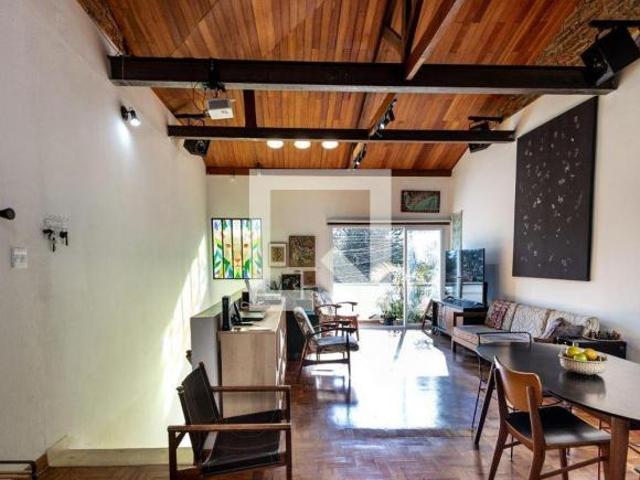 Casa à Venda Alto da Lapa, 2 Quartos, 146 m2