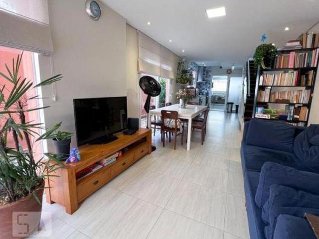 Casa à Venda Alto da Lapa, 2 Quartos, 192 m² São Paulo