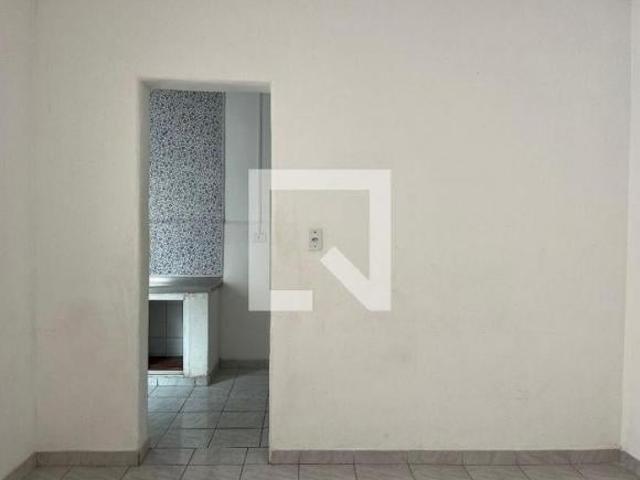 Casa à Venda Alto da Lapa, 2 Quartos, 200 m² São Paulo