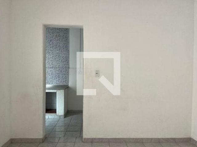 Casa à Venda Alto da Lapa, 2 Quartos, 200 m² São Paulo