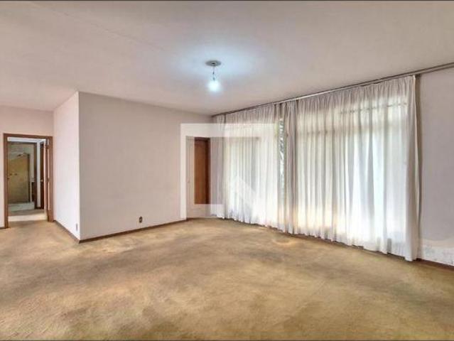 Casa à Venda Alto da Lapa, 2 Quartos, 208 m² São Paulo