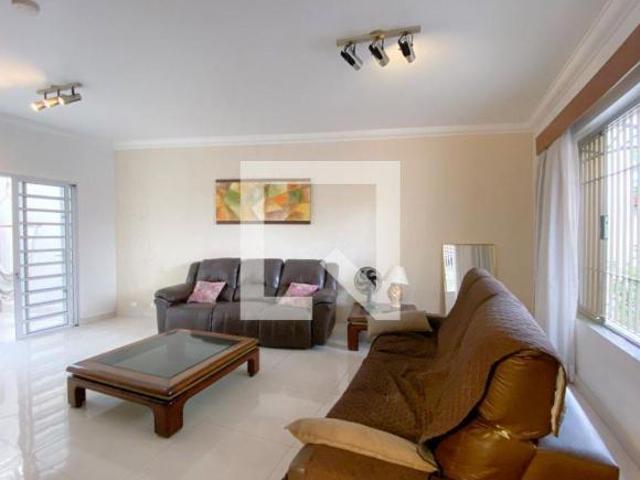 Casa à Venda Alto da Lapa, 2 Quartos, 240 m2