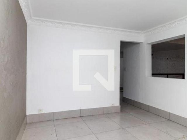 Casa à Venda Alto da Lapa, 3 Quartos, 150 m² São Paulo