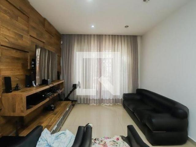 Casa à Venda Alto da Lapa, 3 Quartos, 220 m² São Paulo