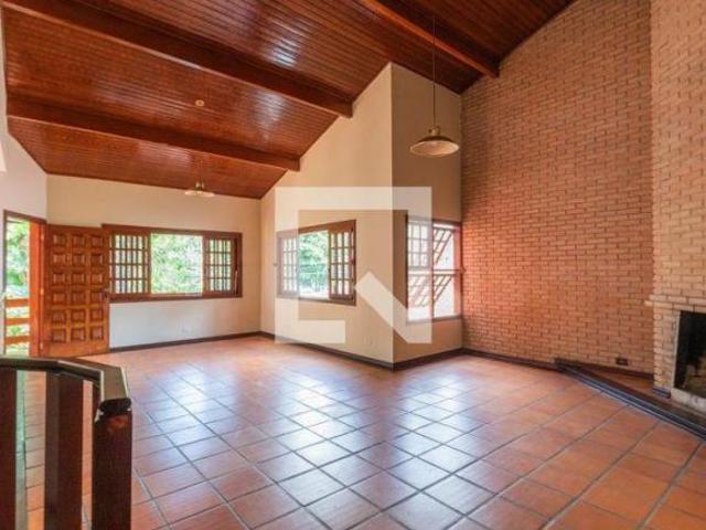 Casa à Venda Alto da Lapa, 3 Quartos, 245 m² São Paulo