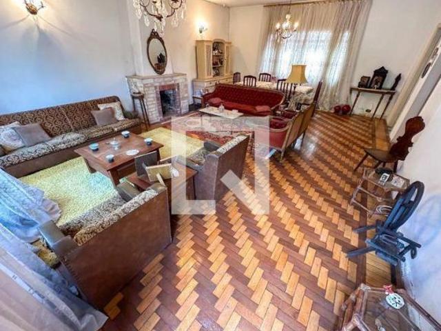 Casa à Venda Alto da Lapa, 3 Quartos, 250 m2