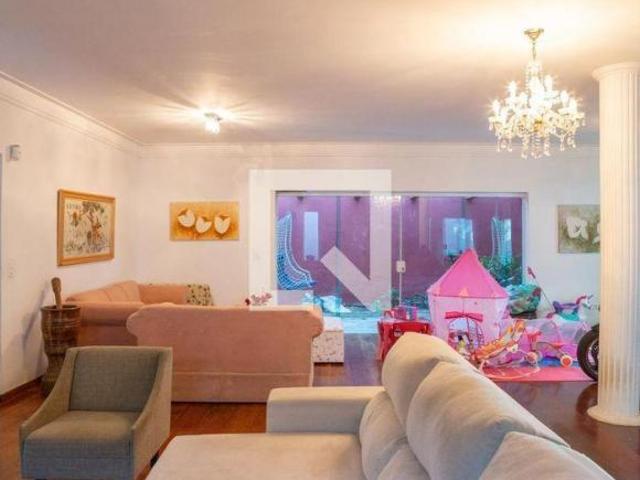 Casa à Venda Alto da Lapa, 3 Quartos, 280 m² São Paulo