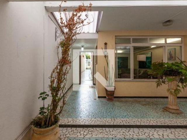 Casa à Venda Alto da Lapa, 3 Quartos, 360 m2