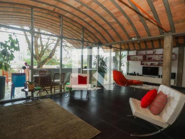 Casa à Venda Alto da Lapa, 4 Quartos, 440 m2