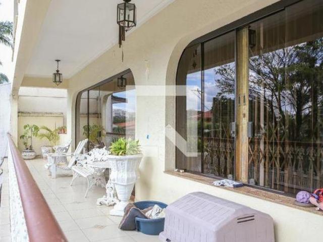 Casa à Venda Alto da Lapa, 4 Quartos, 787 m2