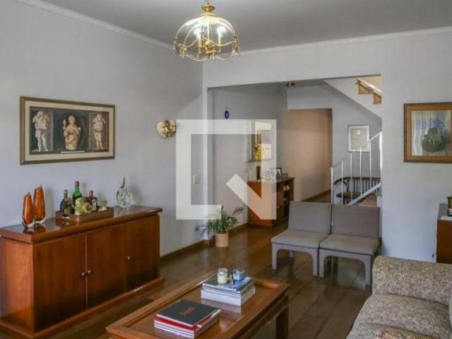 Casa à Venda Alto da Lapa, 4 Quartos, 219 m2