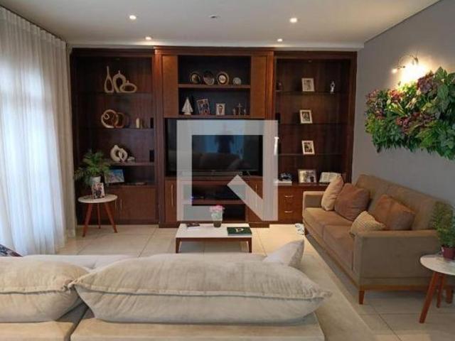 Casa à Venda Alto da Lapa, 4 Quartos, 260 m2
